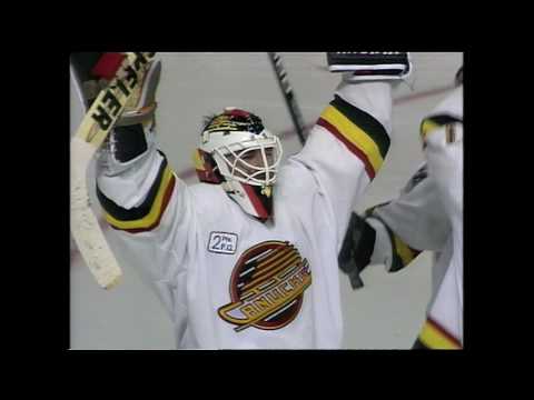 Greg Adams ends Maple Leafs Cup run in 1994 playoffs