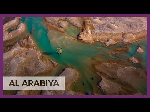 Breathtaking pictures of lakes in Rub’ al Khali