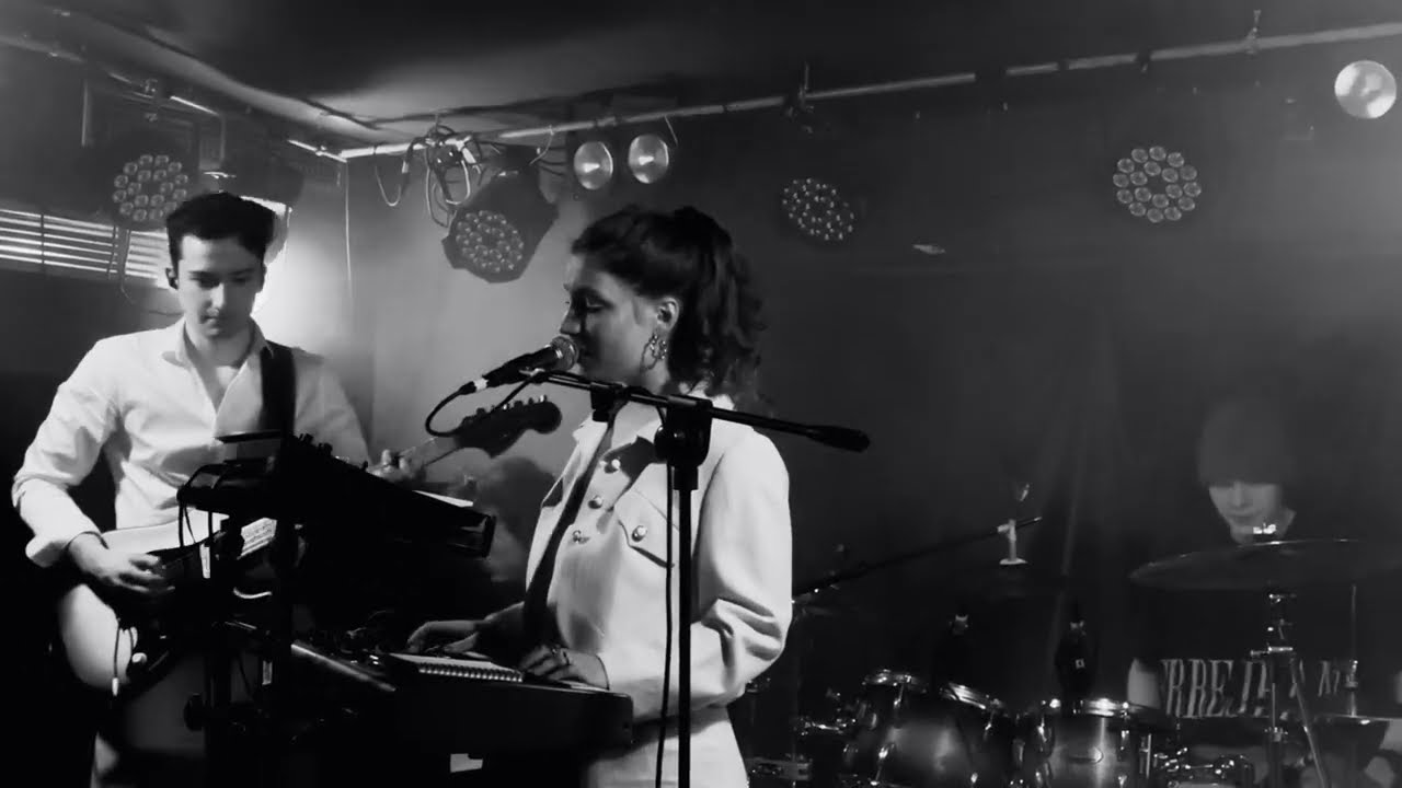 badtaste - Sobriety (live performance)