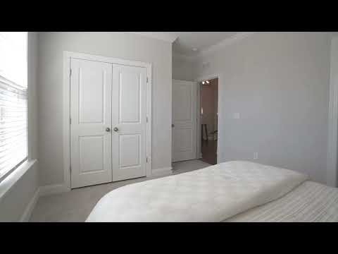 2923 Heirloom Way, Apex, NC 27523 (presented by Alli Pepperling with Compass)