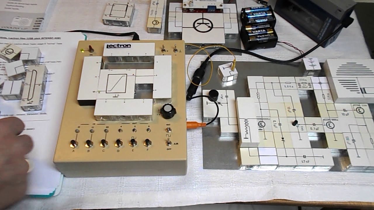 Lectron and Brick’R’knowledge block electronic kits - Hardware - Retro ...