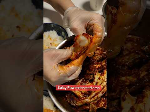 Spicy Raw Marinated Crab (Yangnyeom Gejang) 🦀 #food #rawcrab #koreanfood #marinatedbluecrab