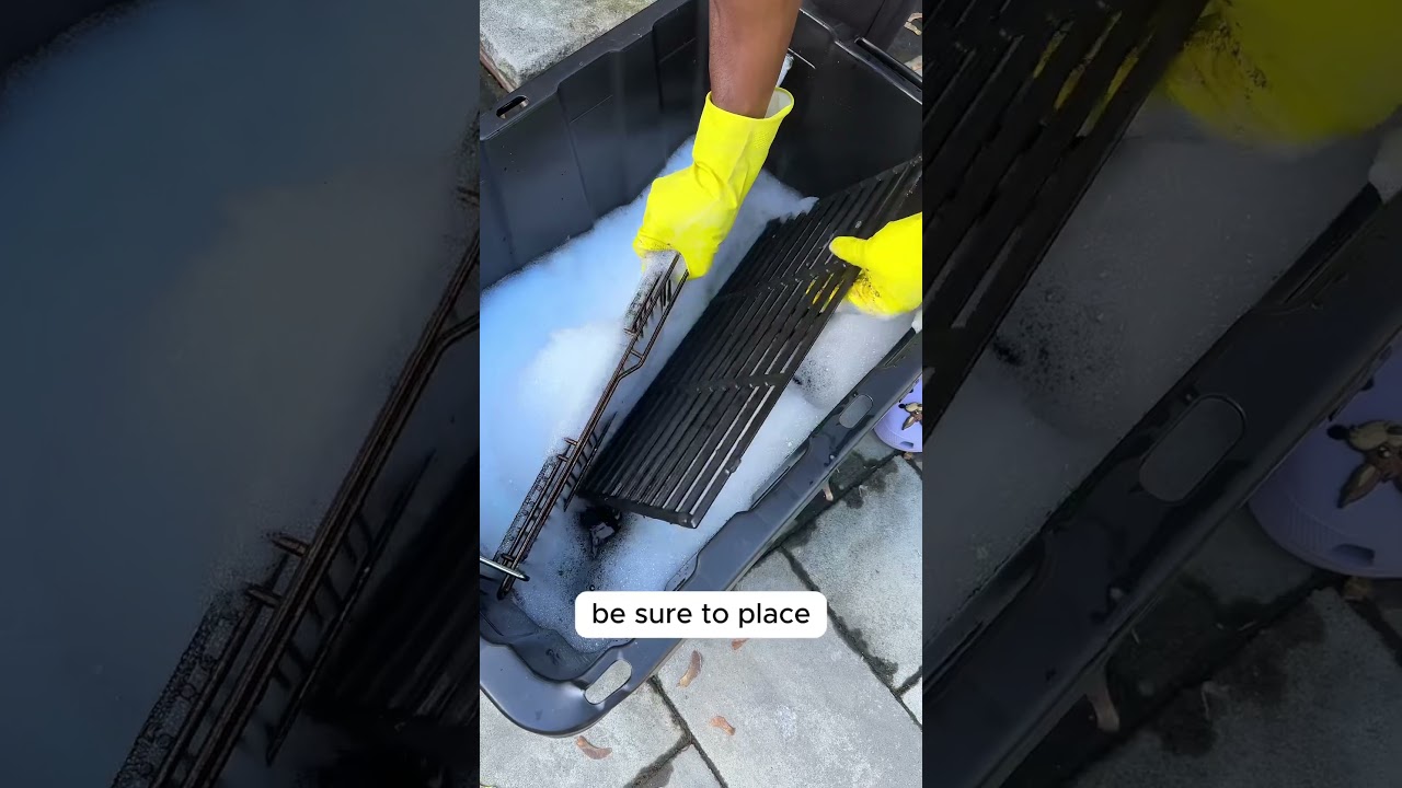 My Step By Step Guide to Cleaning the BBQ Grill