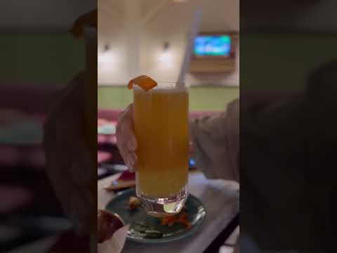 Bhawan in Gurgaon is a VIBE like no other! #Gurgaon #Bhawan #Restaurant #Food #Cocktaild #Bar