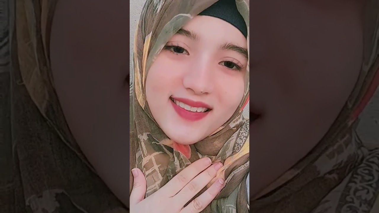assalam walekum Ayesha Amin chamaro job sabko