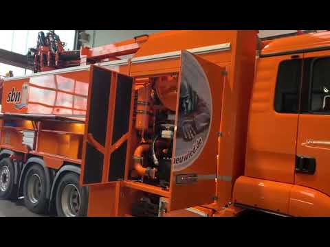 MÜLLER - Canalmaster F 115 EWA Eco mit Fontlinerausleger und Wasseraufbereitung