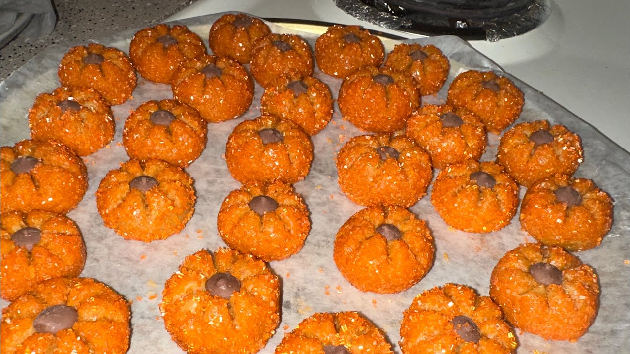 How to make mini pumpkin cheesecake bites (Fall dessert)