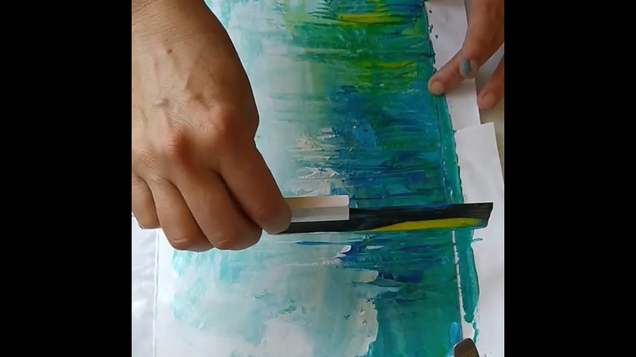Ejercicio rápido de color:  Ejemplo de pintura abstracta sobre dos tonos desaturados a blanco.