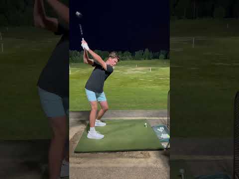 This is why my girlfriend cant film my golf swing😂 #golf #shorts