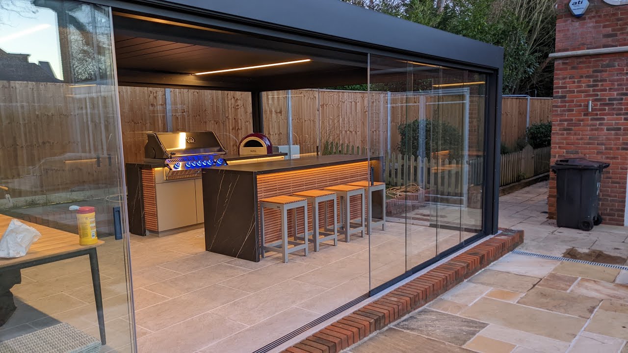 Here you can download the generic kitchen installation instructions PDF document.