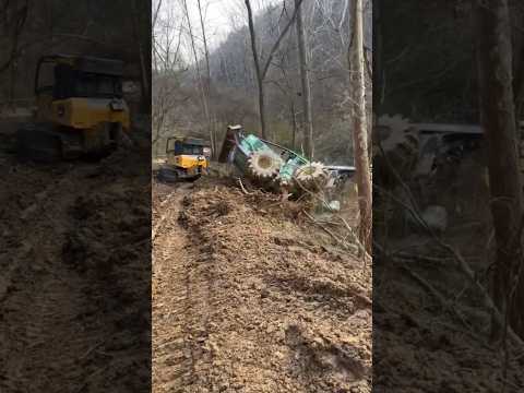 LOGGING FAIL 🚜🌲 #johndeere #logging #stihl #lumberjack #fyp #norway #tractor