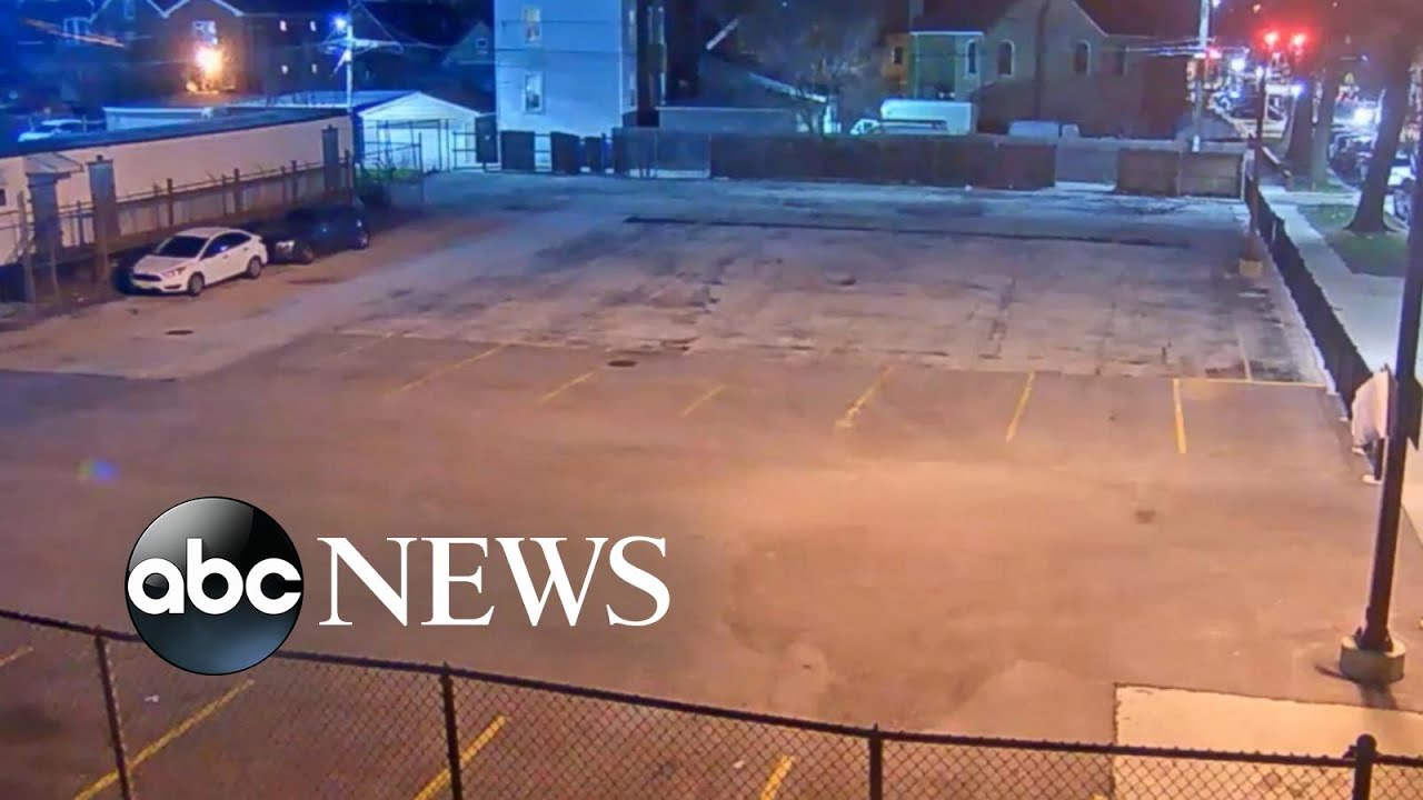 New video shows moments before fatal Chicago police shooting | WNT