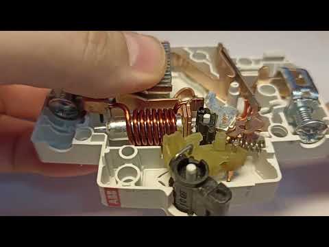 Новый ABB SH201L Что внутри?