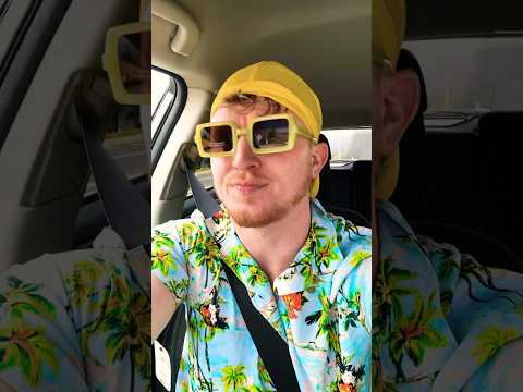 What’s a three letter word that starts with GAS? ⛽️ #shorts #comedy #funny #jokes #short