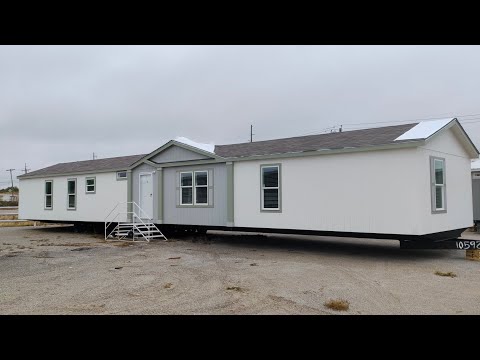 2025 Solitaire ST18803A AKA the HD384