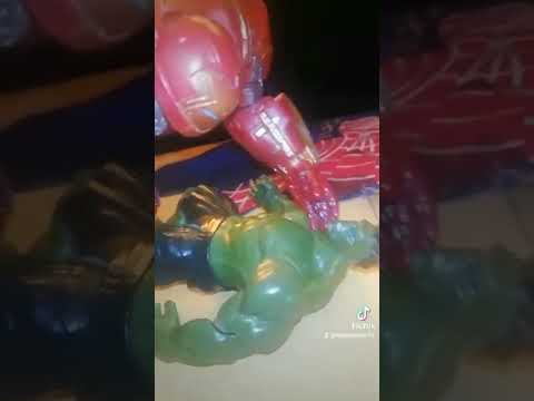 HULKBUSTER VS HULK
