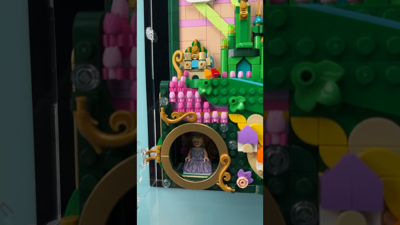 How To Display LEGO Wicked Wall Art | Set 75685 #legoart