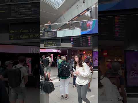 London Gatwick Airport (LGW) South Terminal downstairs - England (UK)
