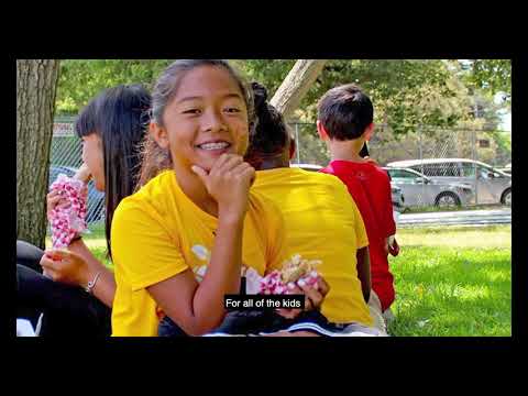 Steph and Ayesha Curry's Eat Learn Play Team Up With International Smoke