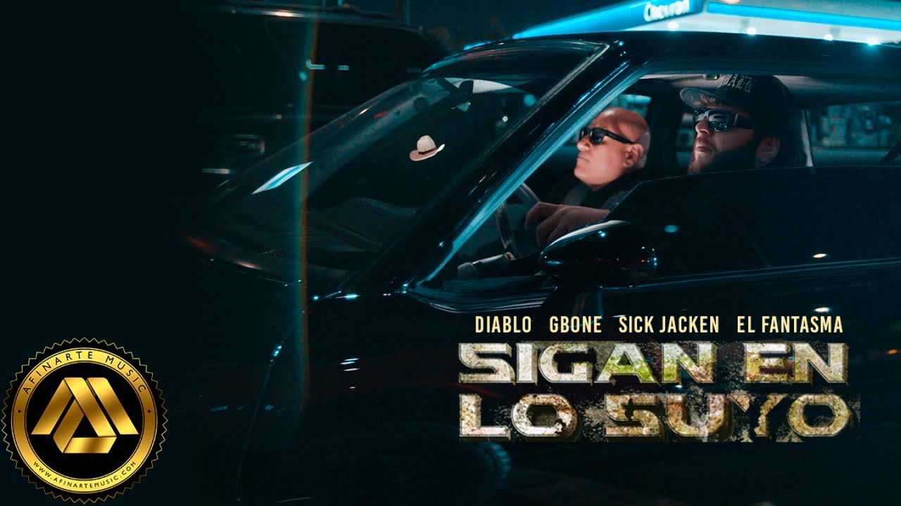 Lyrics & Translations of Sigan En Lo Suyo by El Fantasma | Popnable