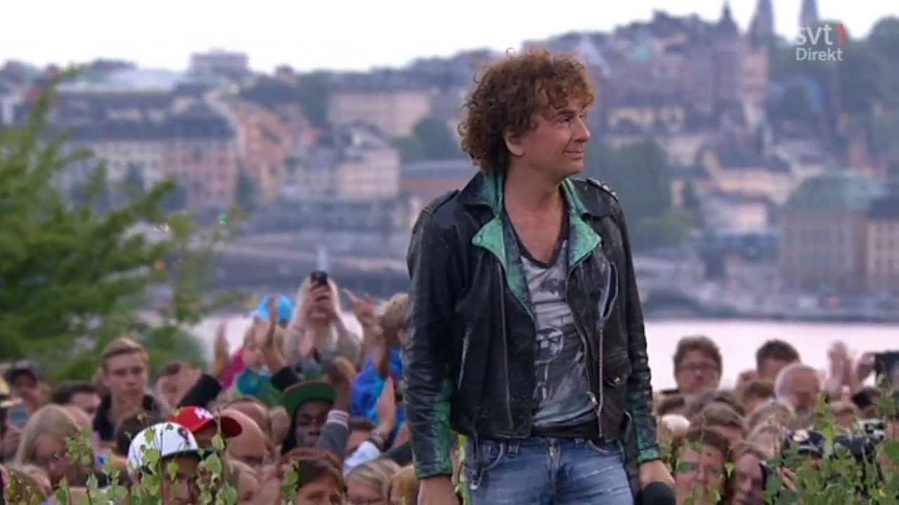 Magnus Uggla - Jag Och Min Far - Allsång På Skansen 2013 - HD