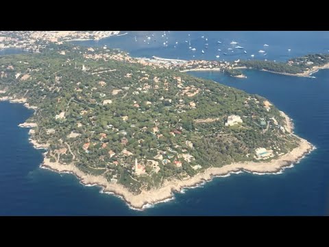 Côte d’Azur/ French Riviera from a bird’s eye view/ Nice Airport just before landing/ France/Beach