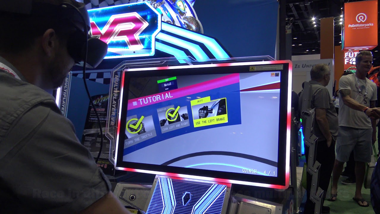 Ultra Moto VR by UNIS [IAAPA Expo 2019]
