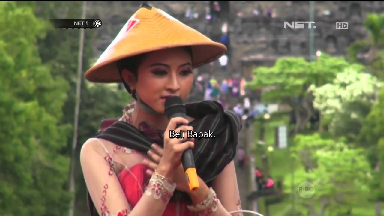 Kontes Ratu Jamu Gendong 2014 di Borobudur - NET5