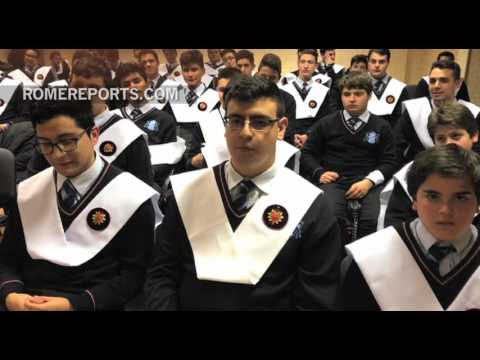 A Spanish choir sings for Pope Francis