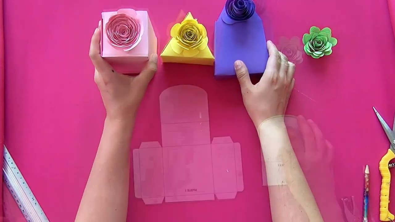 Cajitas fáciles de Hacer porbando moldes de ínternet para hacer cajas pequeñas de cartulina