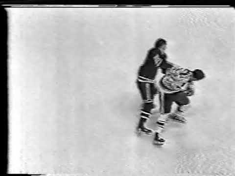 Greg Polis vs. Bob Gassoff, December 14, 1974 - New York Rangers vs. St ...