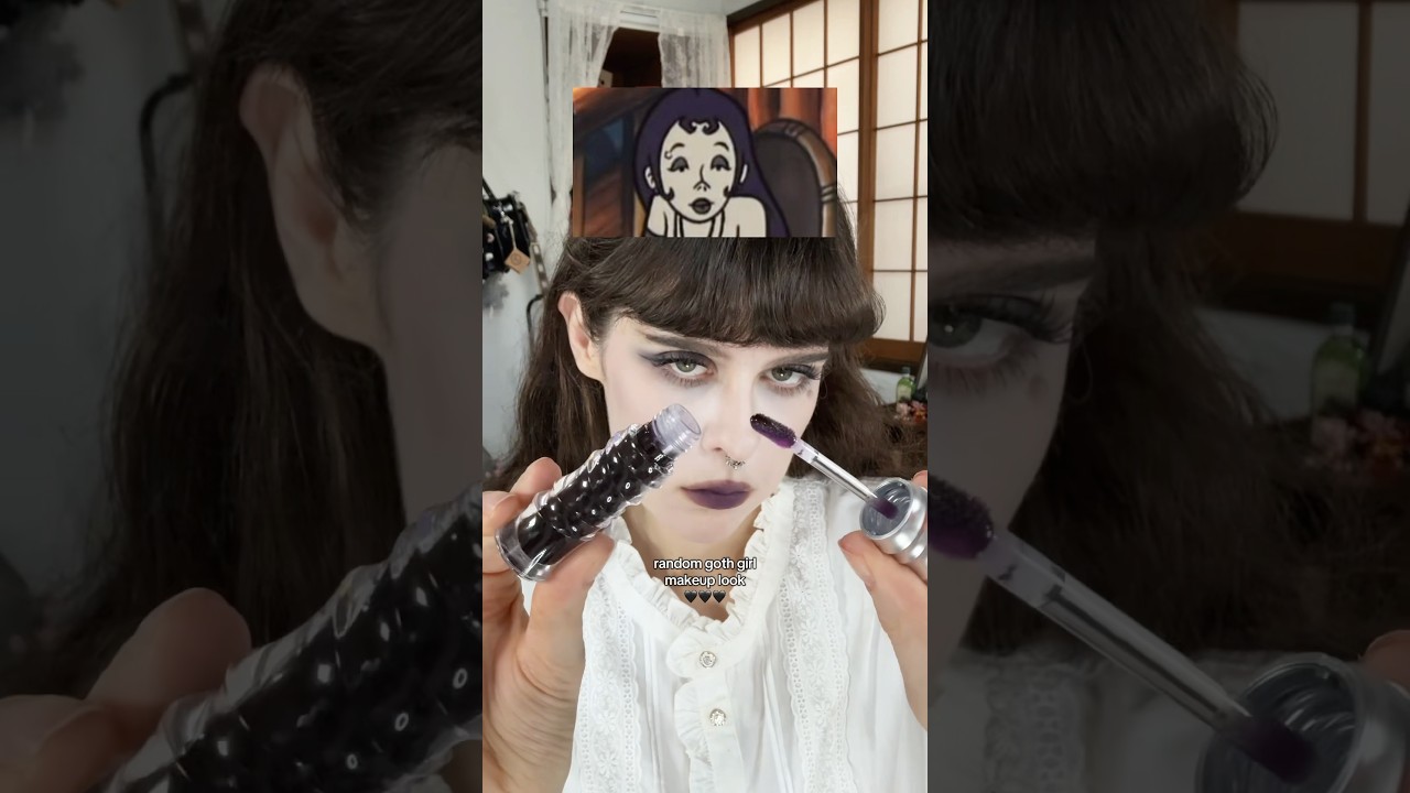 i tried to make as 90s as i could 💦 #gothmakeup #cbeauty #kbeauty