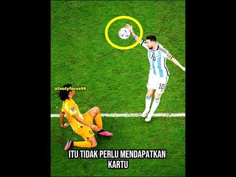 Handball Langka di sepak bola ????