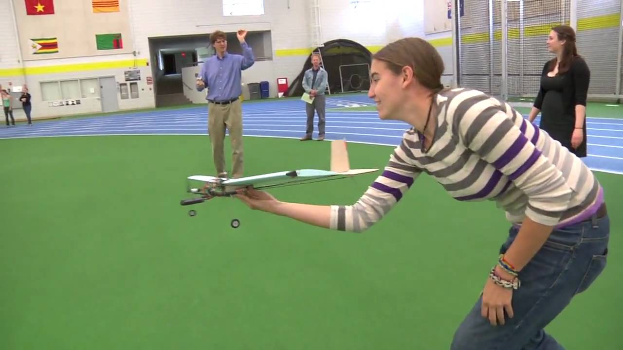Those Smith Engineers and Their Flying Machines
