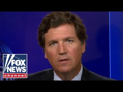 Tucker: The only cops in Chicago doing anything are the ones protecting Lori Lightfoot #shorts