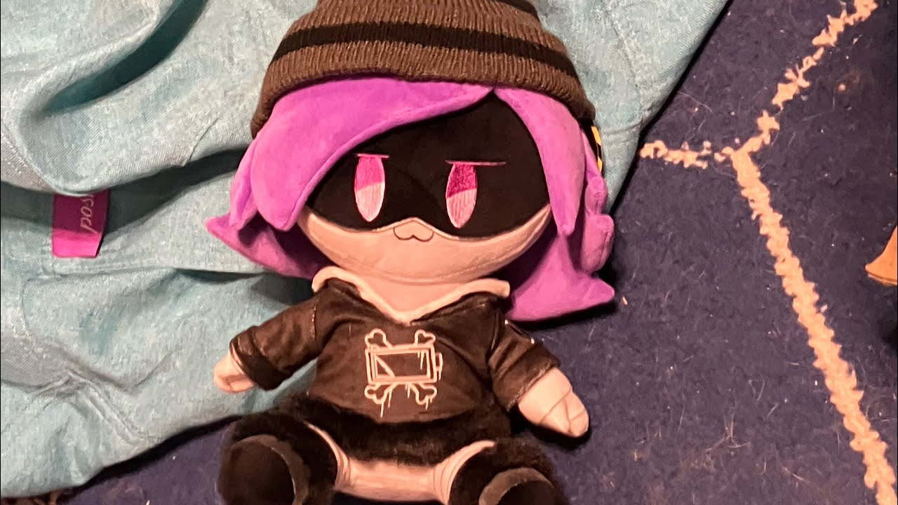 Murder Drones merch review: Uzi Plush :3