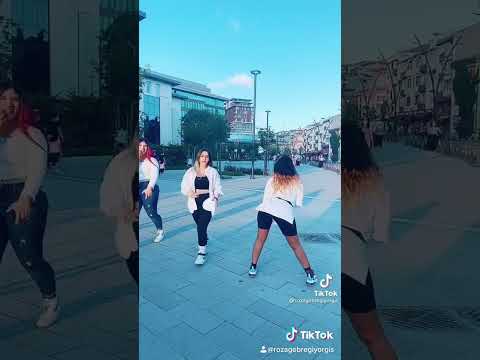 TikTok dance Ethiopia/ Funny Ethiopia dancing girl/ TikTok Ethiopian faily