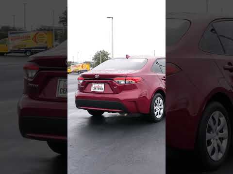 2022 Toyota Corolla LE | Universal Nissan