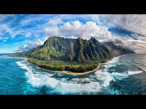 HAWAII, Kauai, Tunnels Beach: Amazing Planet (4K) 2022