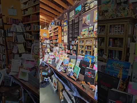 Exploring verbatim books, a gem in #sandiego! #indiebookstore #shoplocal