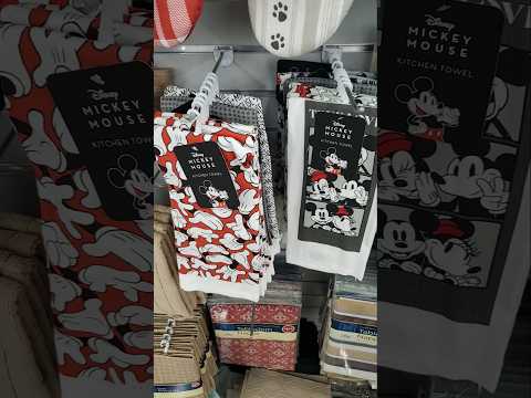 NEW AT THE DOLLAR TREE MICKEY & MINNIE MOUSE KITCHEN TOWELS #dollartree