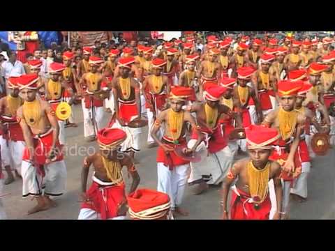 Velakali at Sree Padmanabhaswamy Temple, East fort | Veethi