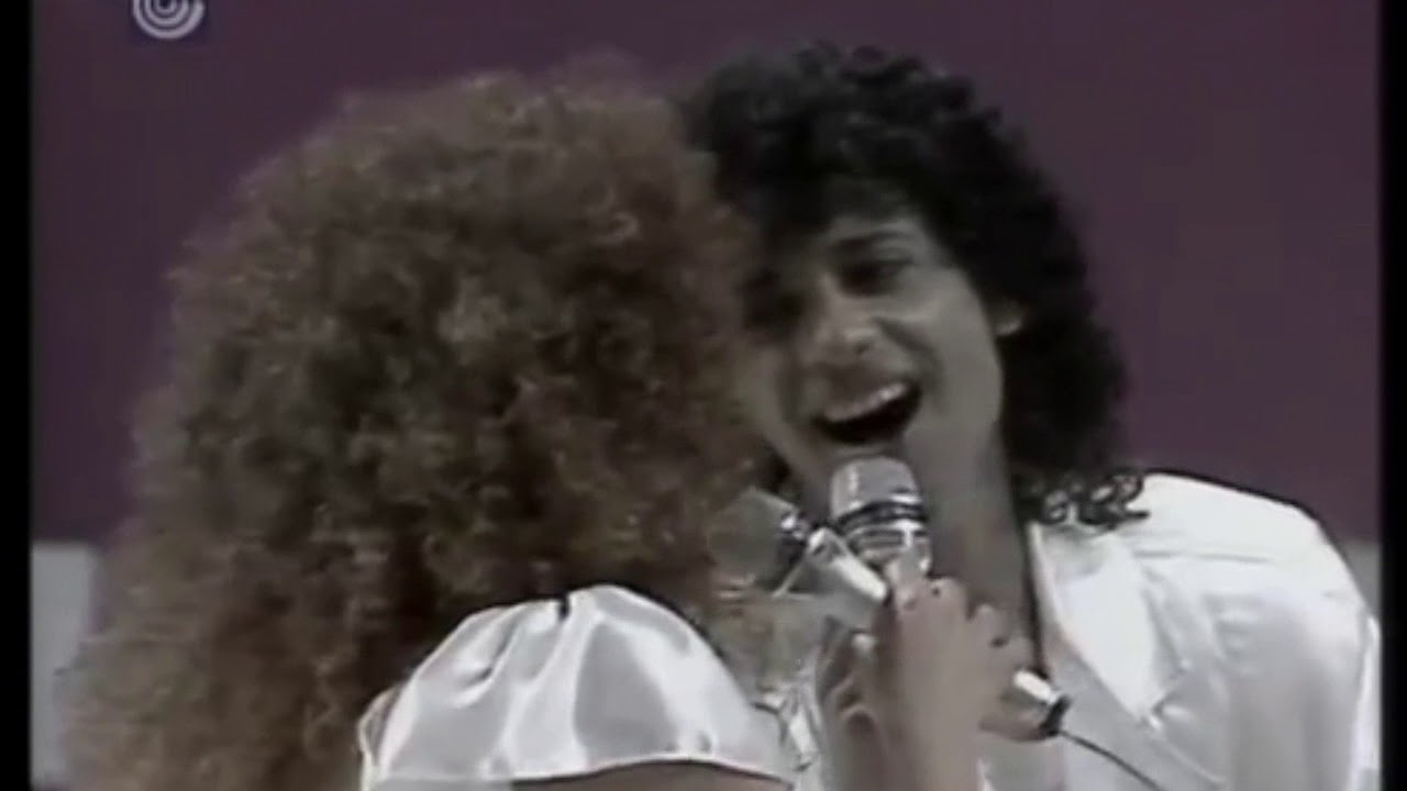 Kdam Eurovision 1987: Vardina & Izhar Cohen - "Musica hi neshika la ...