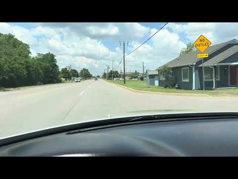 Inside drive and system operations of the 2002 Lexus SC 430