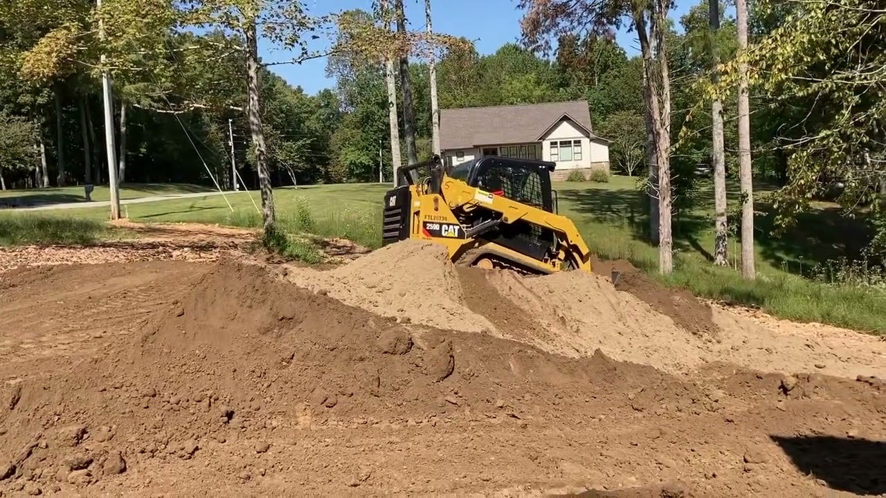 Moving dirt with Cat 259d #constructionlife #constructionequipment #cat