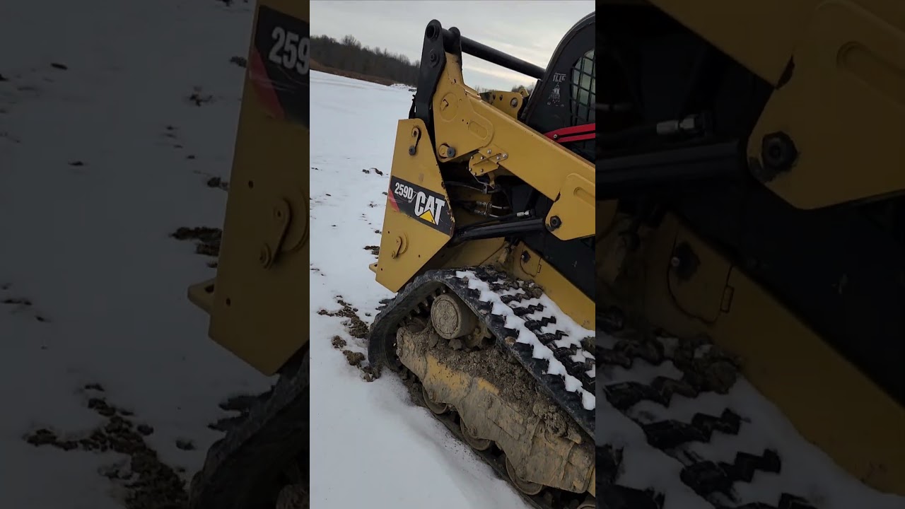 2019 CAT 259 D skid steer cold start - Caterpillar track loader