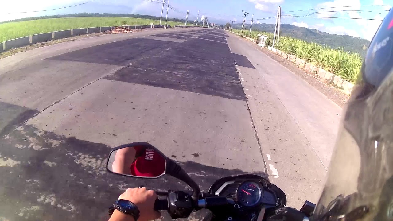 Rouser ns200 vs Rouser ns200 2015 model
