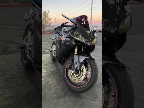 2006 Honda CBR 600RR with Carbon Fiber designed Fairings from Monster Fairings