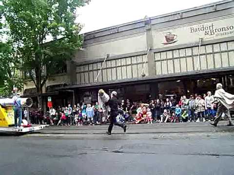 Lakefair Parade in Olympia WA. 07-16-2011 parade & the Affi Temple Dummy!