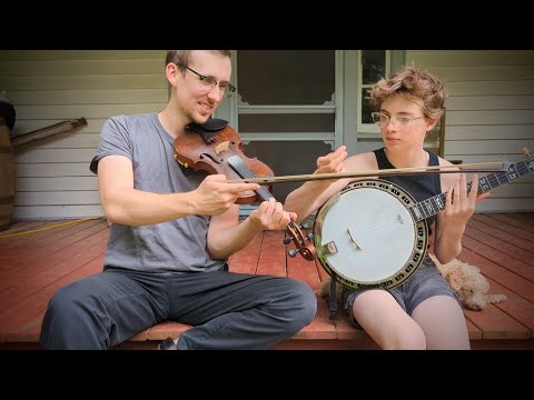 New tune from Margo McSweeney “Say Darlin’ Say” – THE HOBBLEDEHOY